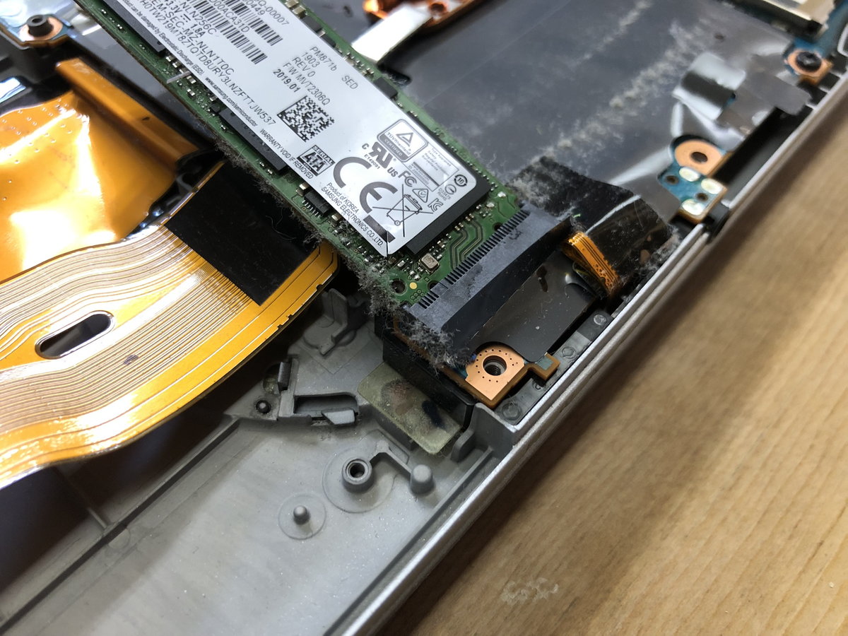 Let’s note SV7 CF-SV7TDHVS BIOS画面を繰り返す OS再セットアップ作業 | パソコン坊主